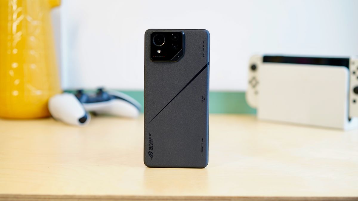Asus ROG Phone 8 Pro review: a gaming phone for everyone | TechRadar