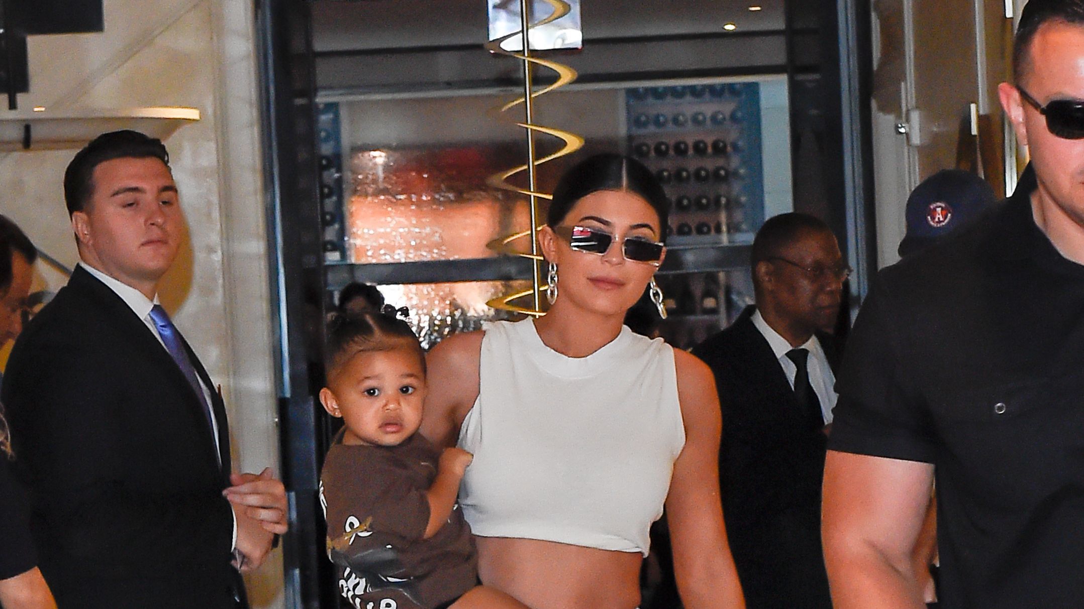 Kylie Jenner's Daughter Stormi Is Trying on Her Makeup Already | Marie ...