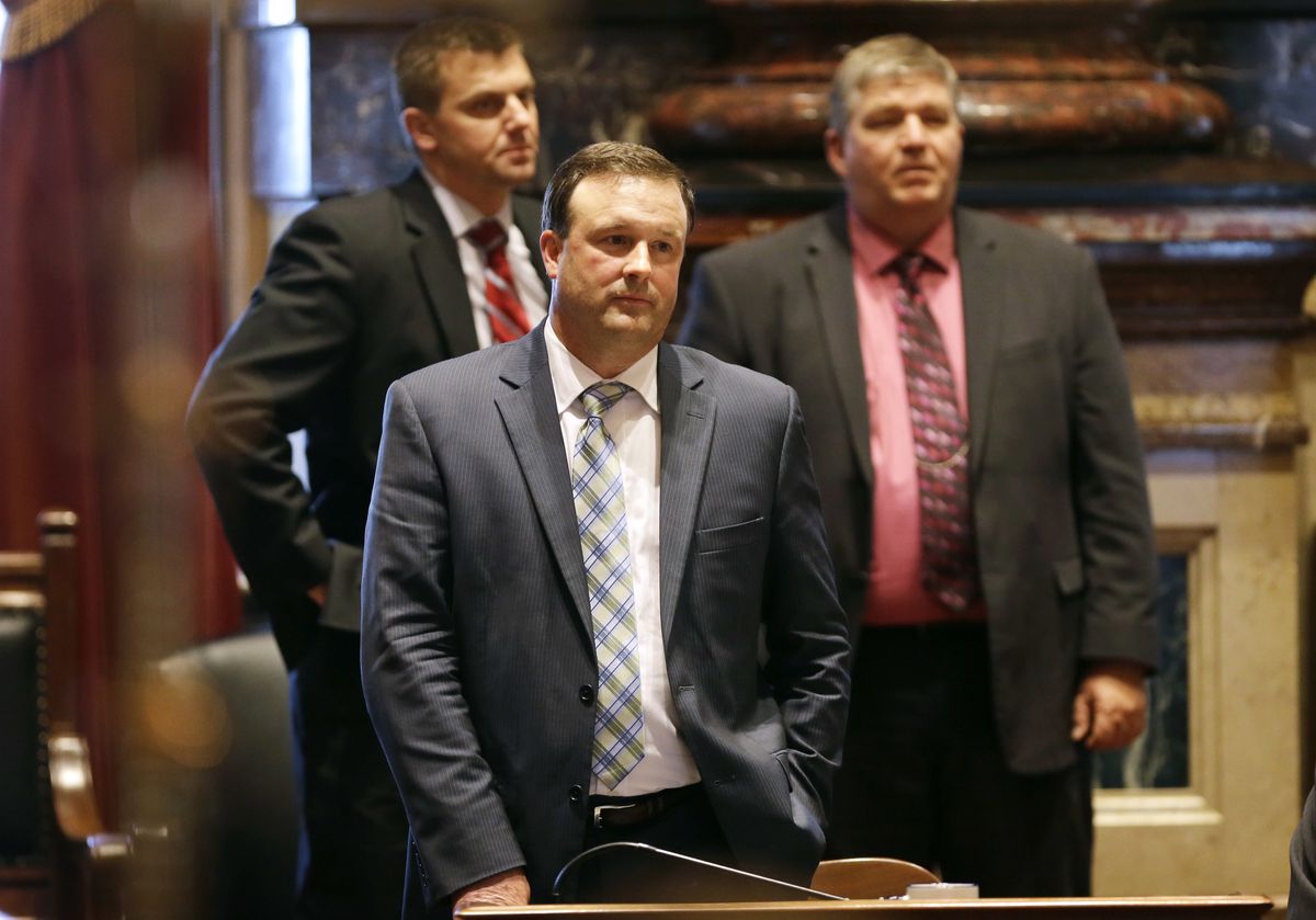 Married Iowa Senate leader resigns after video appears to show him ...