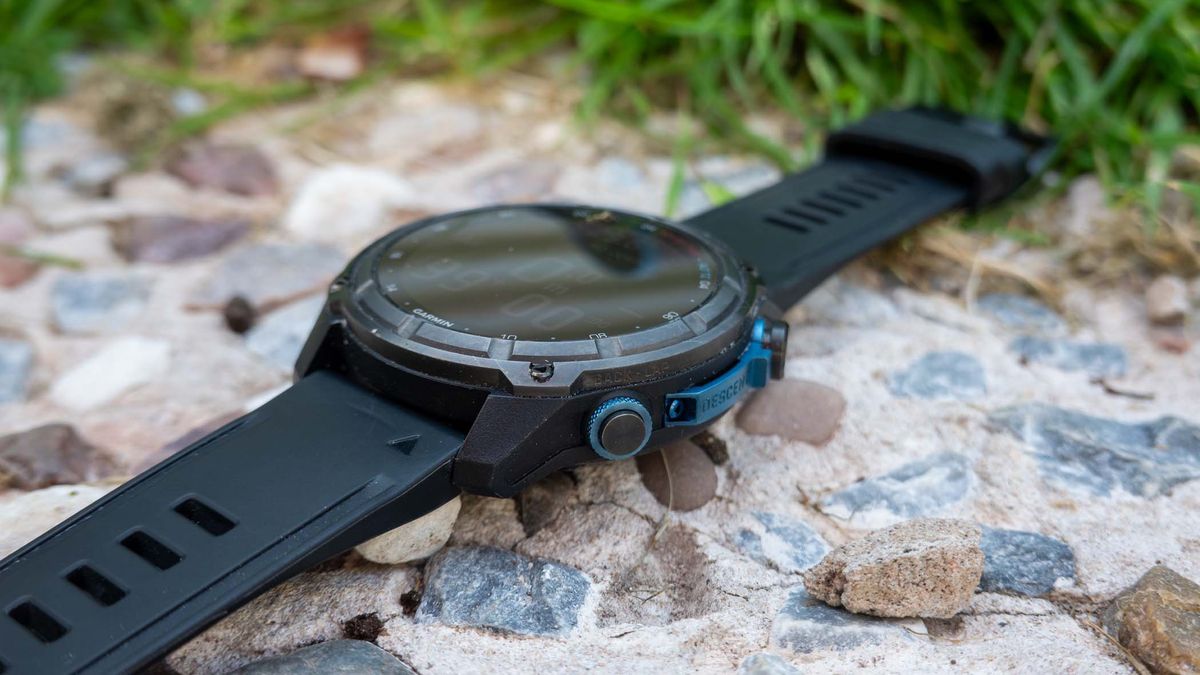 The Garmin Descent Mk3i is a 5-star dive watch that blows the Apple ...