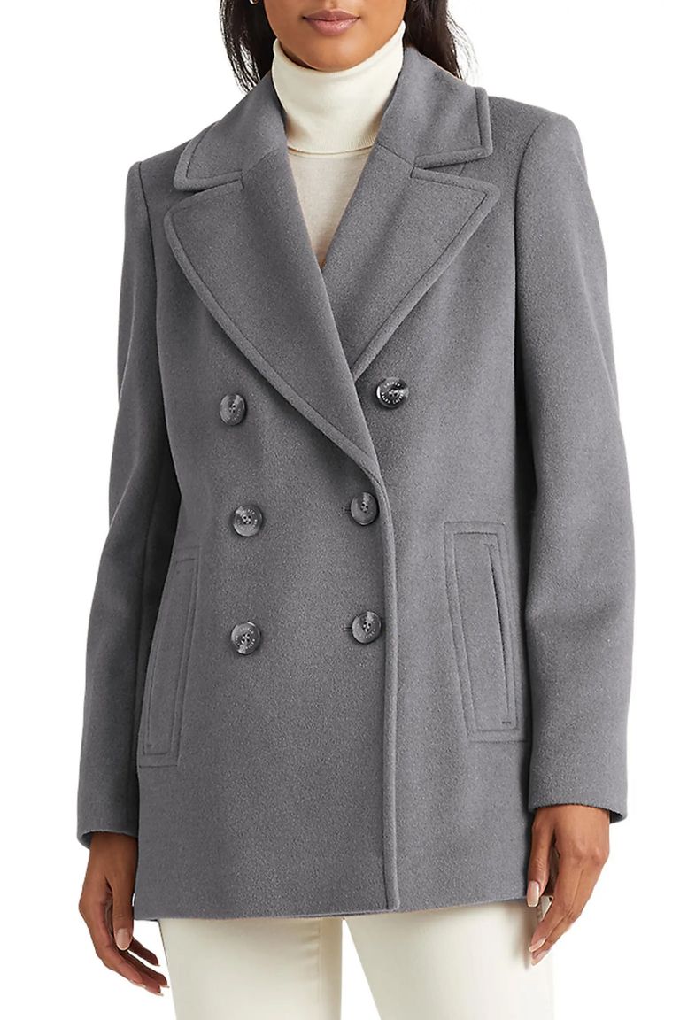 The 7 Types of Coats Everyone Should Own, According to Fashion Editors ...