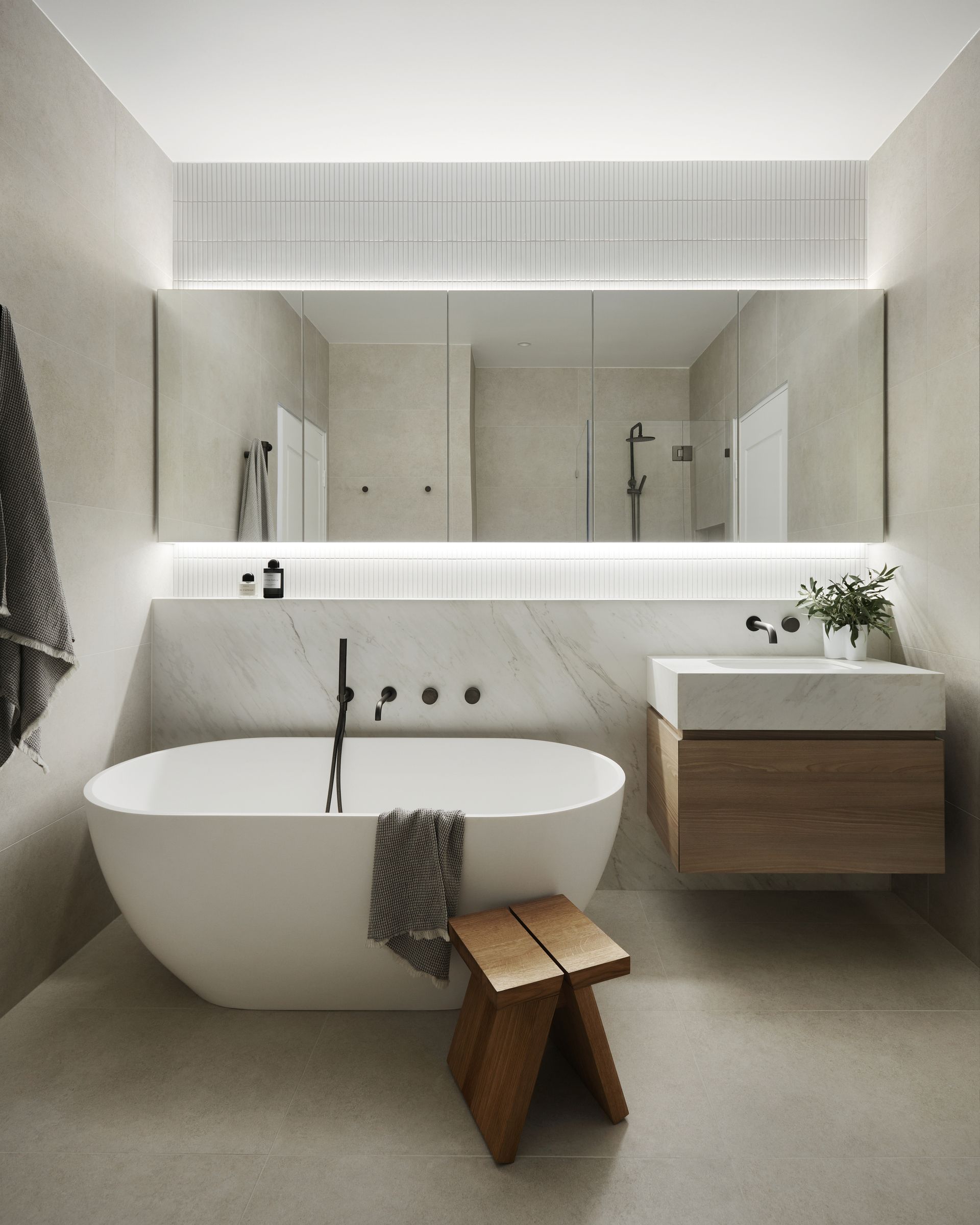 10 LED bathroom lighting ideas for a cozy and stylish space | Livingetc
