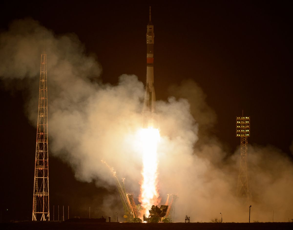 Space Station Photos: Expedition 50 Astronauts in Action | Space
