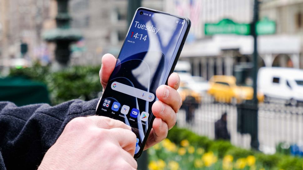 Best phone battery life in 2022: The longest lasting phones | Tom's Guide