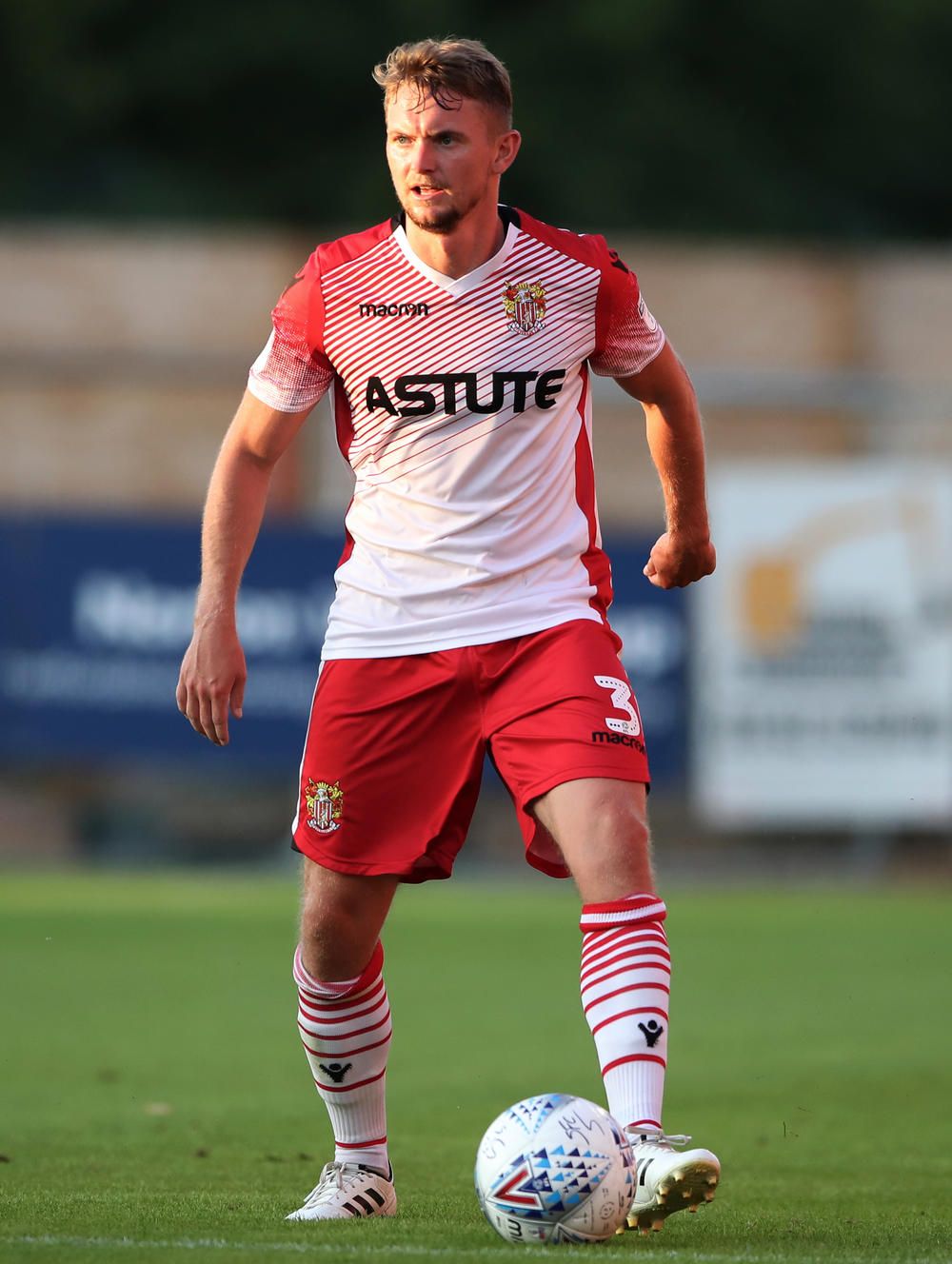 Hamilton sign Johnny Hunt | FourFourTwo