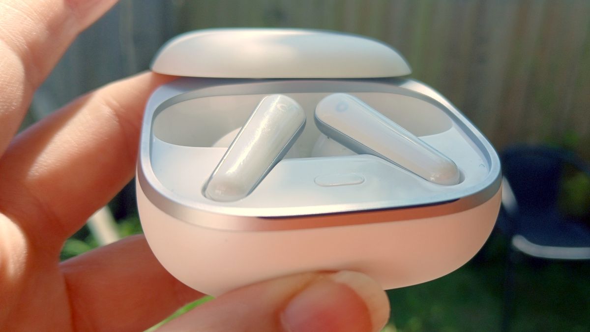 Soundcore Liberty 5 earbuds review | PC Gamer