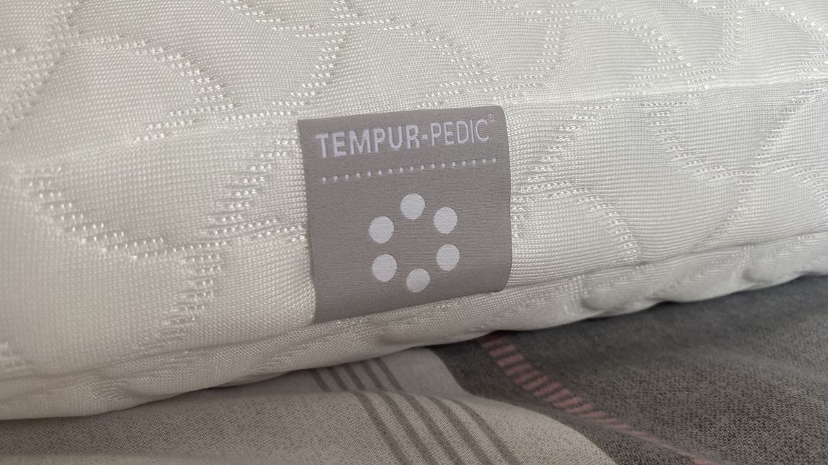 Tempur-Pedic Tempur-Cloud Pillow hands-on review | Tom's Guide