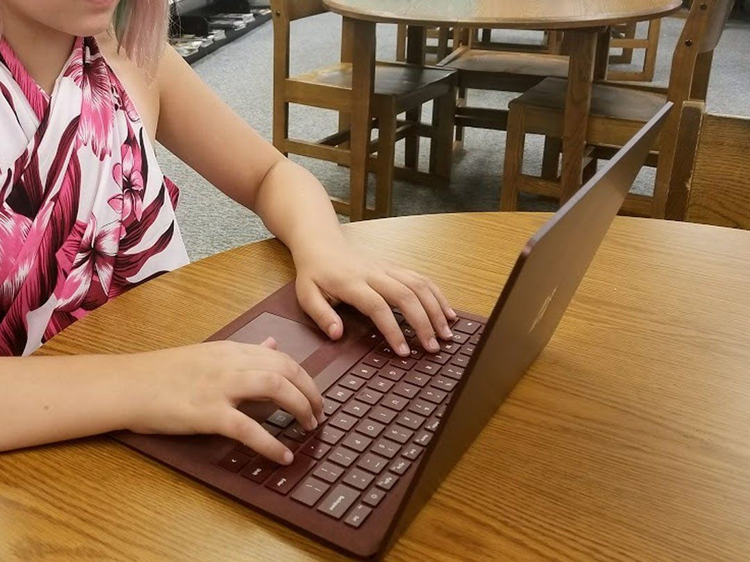 Why one middle school student chose Surface Laptop as her first ...