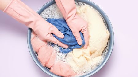How to remove mud stains from your clothing in 4 steps | Homes & Gardens