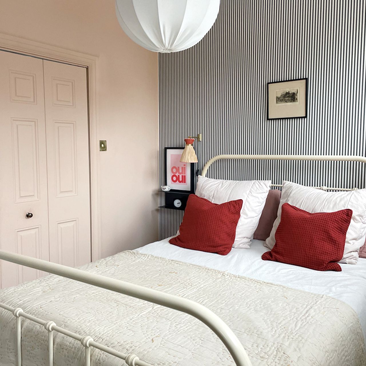 Do all bedroom light fixtures need to match? Rules to know | Ideal Home