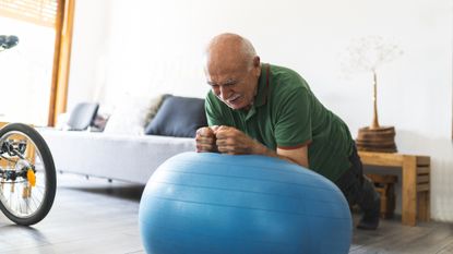 I’m a personal trainer and these are the eight stability ball exercises ...