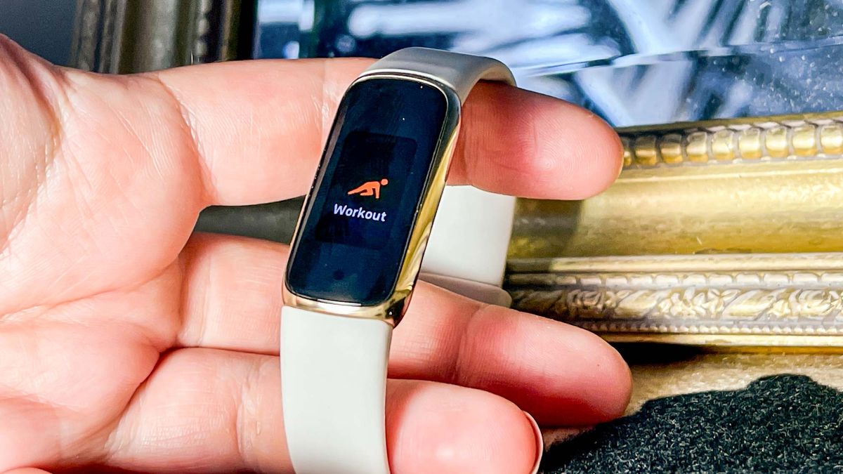 Fitbit Luxe review | Tom's Guide
