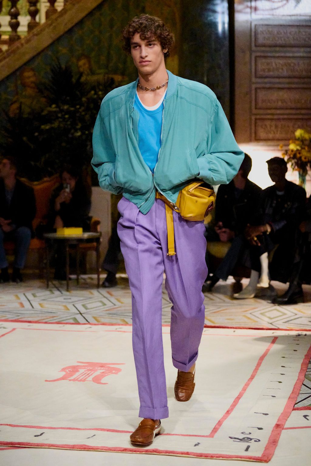 Inside Dario Vitale's Debut Versace Collection for S/S 26 | Who What Wear
