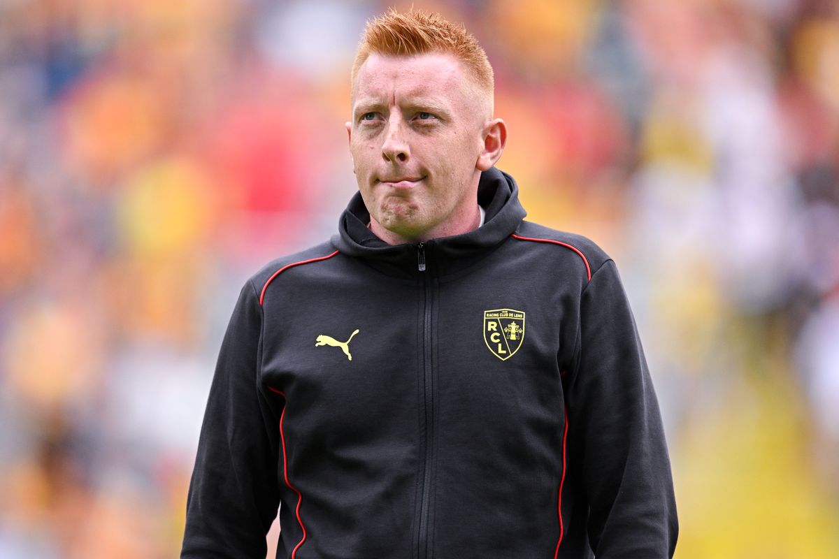 Managers who didn't play football at the highest level | FourFourTwo