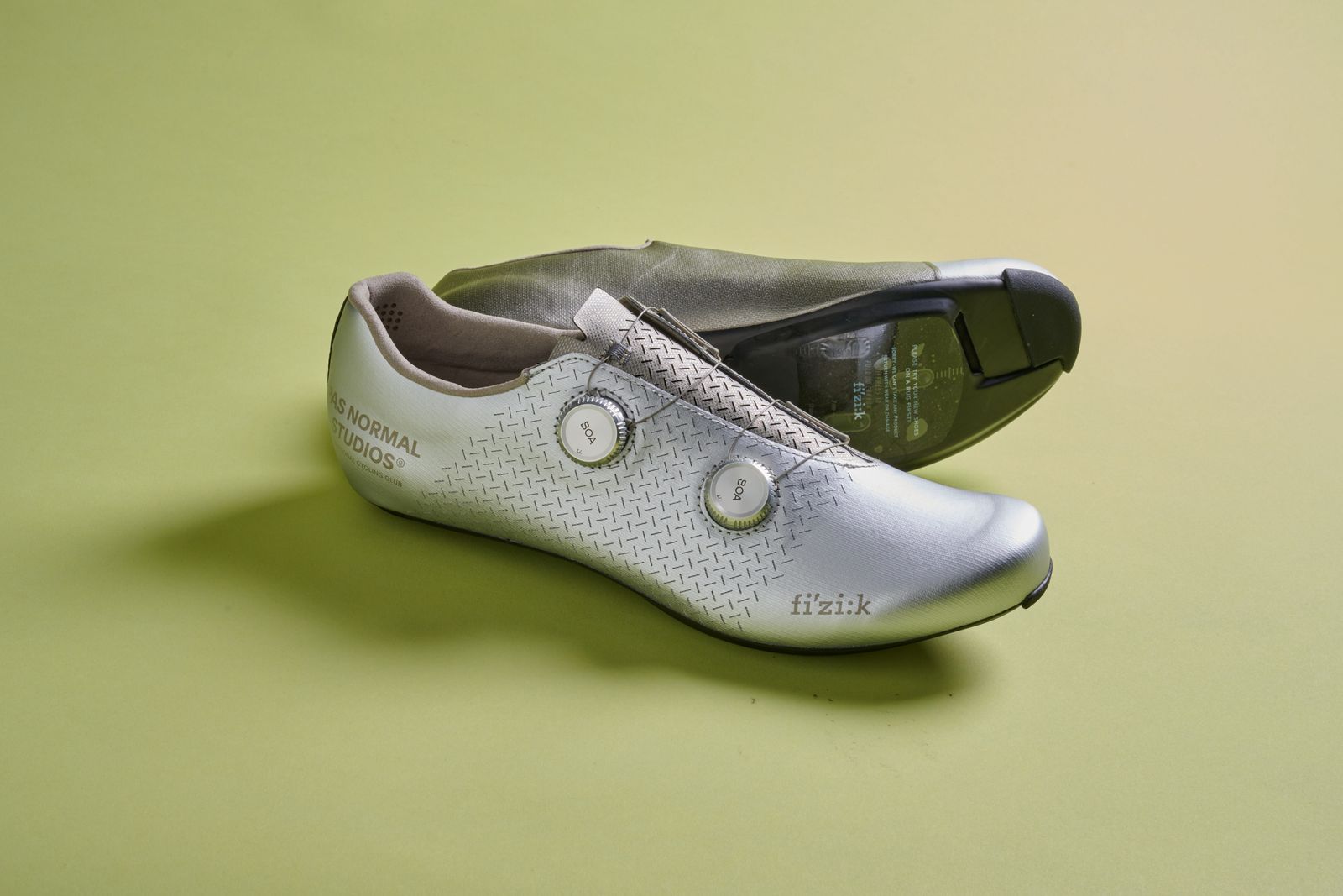 Pas Normal Studios x Fizik Mechanism Road Shoes are bound to polarise ...