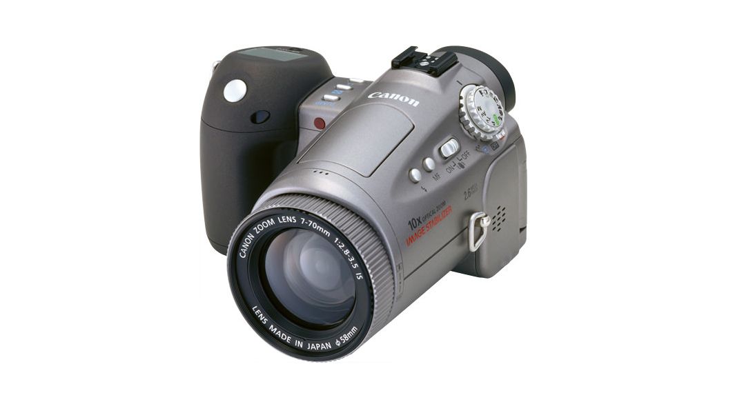 The original Canon PowerShot had less than 1MP and was released before ...