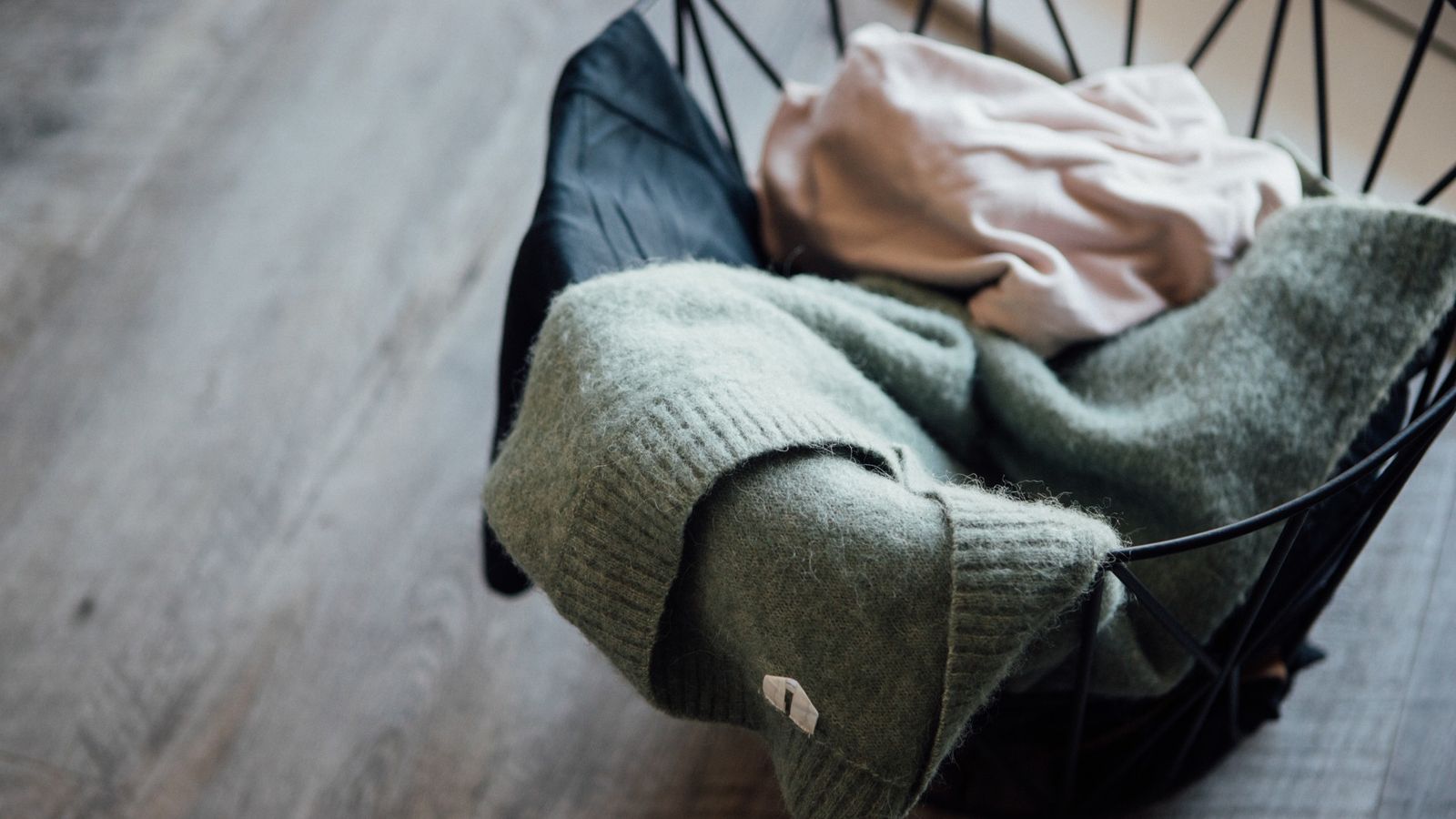 How to clean your room fast - in less than 30 minutes | Woman & Home