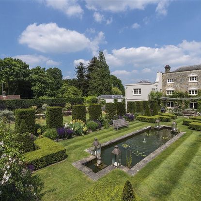 Davina McCall's house is up for sale – and you'll love its unique style ...