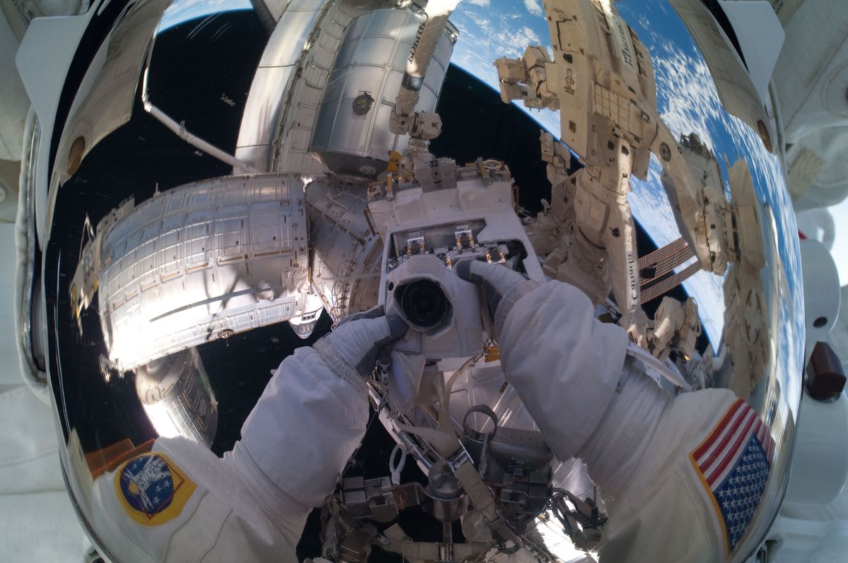 Historic Photos: Final Spacewalk of NASA's Shuttle Era | Space