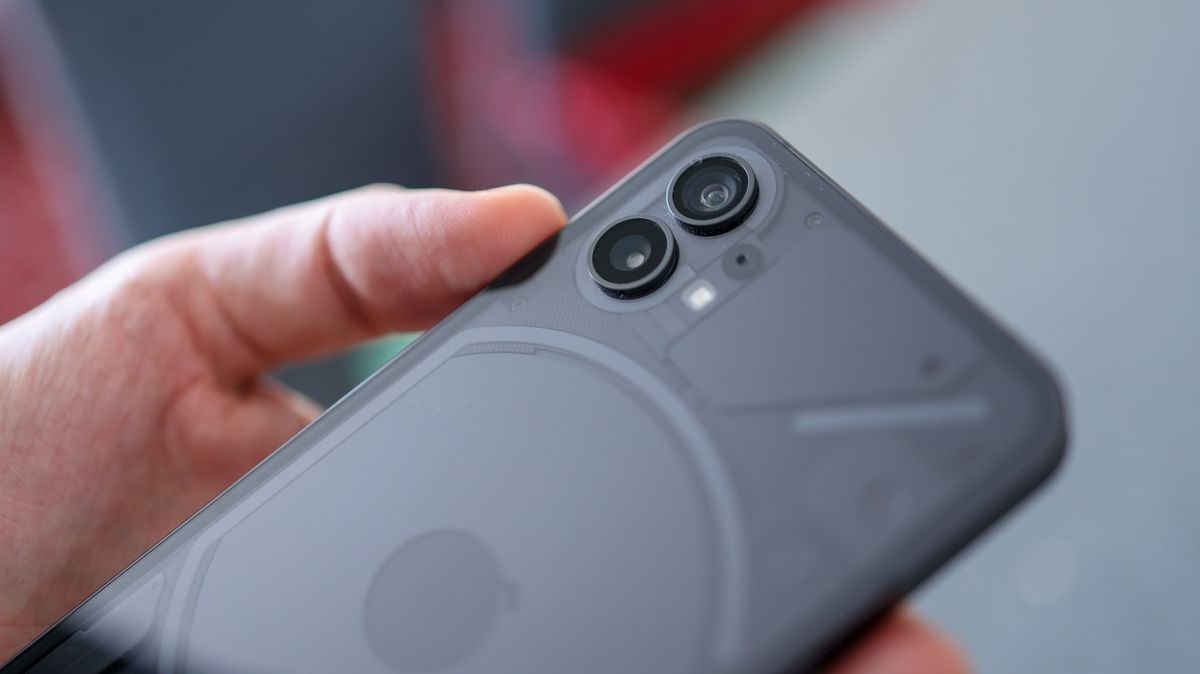 Nothing Phone (1) review | Digital Camera World
