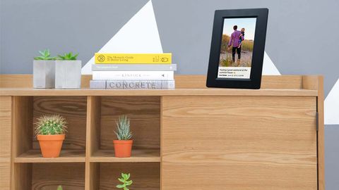 5 things to look for when buying a digital photo frame | Tom's Guide