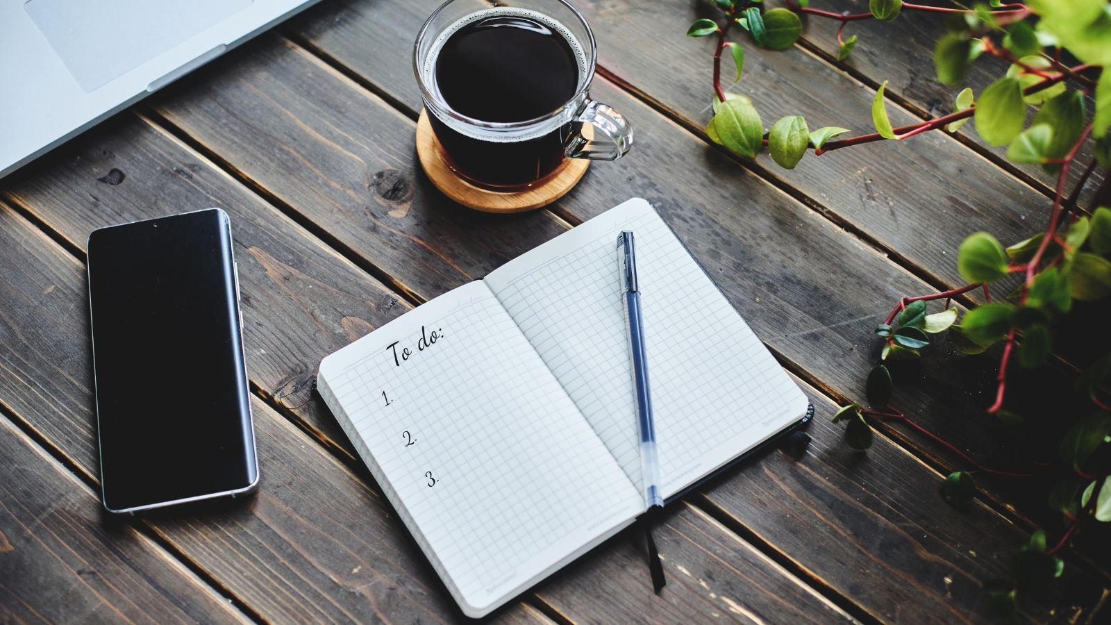 How to make your to-do list less overwhelming: 4 organizer tricks