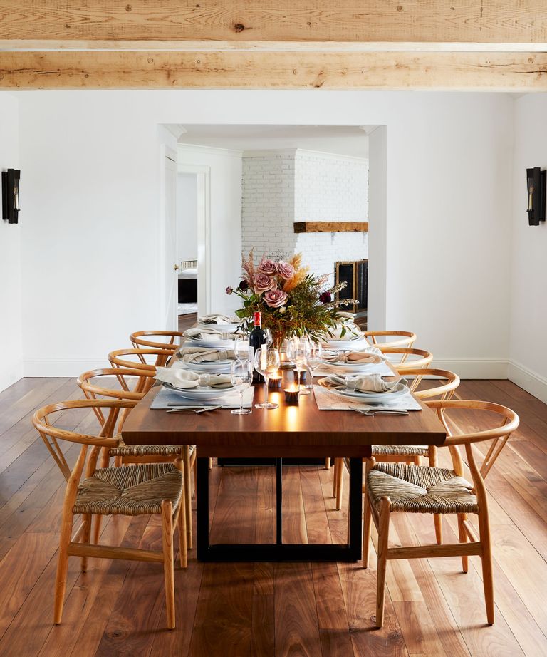 Farmhouse kitchen table decor ideas: 5 easy looks to try | Homes and ...