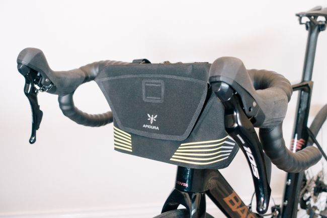 Best bike bar bags: Nine of the best options for packing your snacks ...