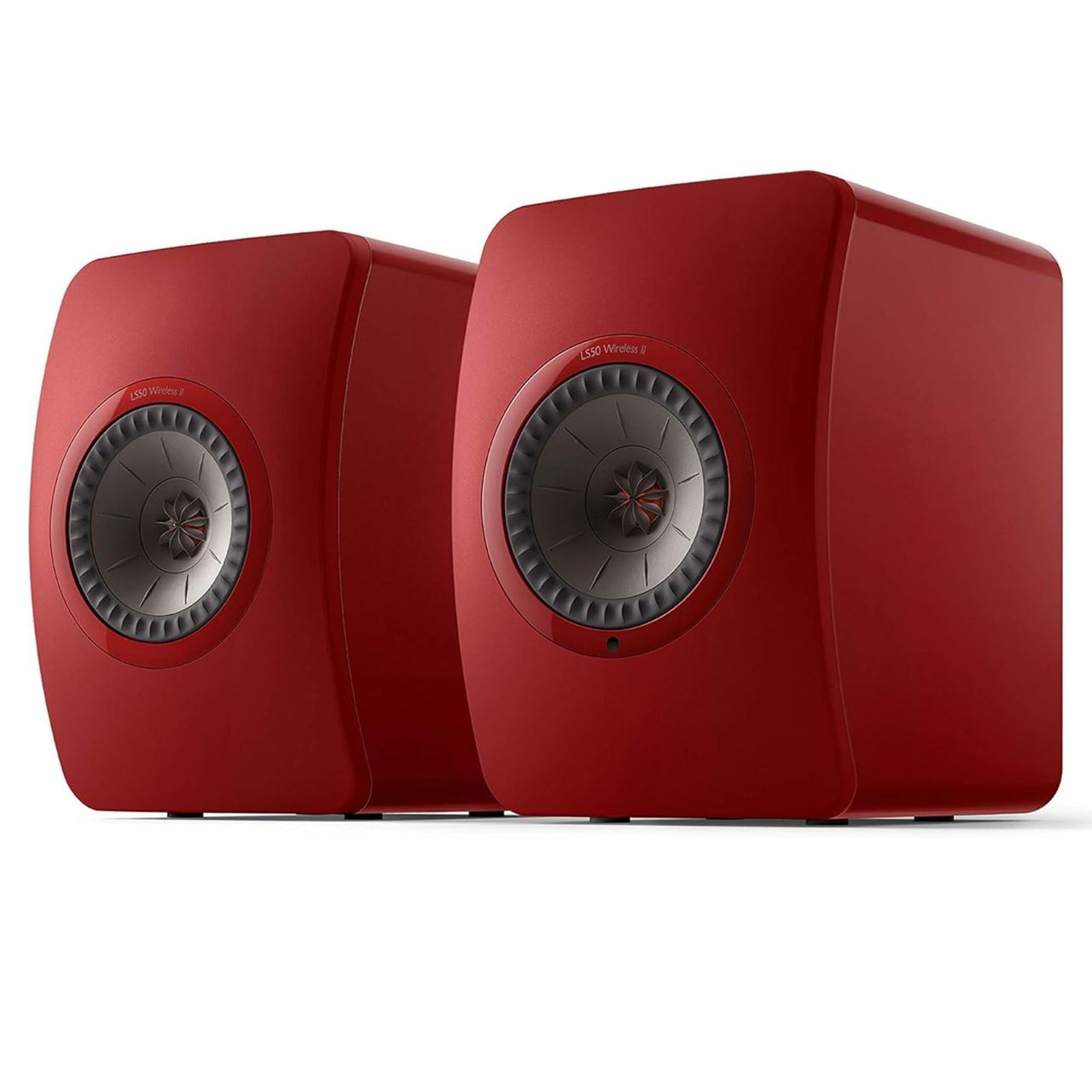 Henry Cavill's living room embodies a stunning 2024 trend | Homes and ...