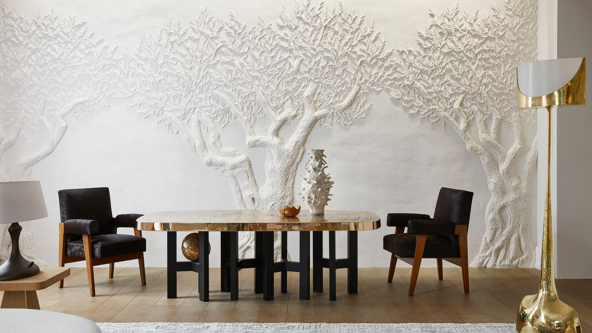 5 Ways Parisian Designers Decorate Walls | Livingetc