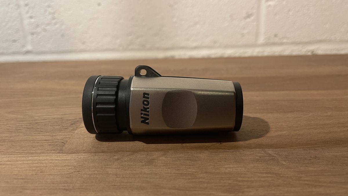 Nikon 5x15 HG Monocular | Space
