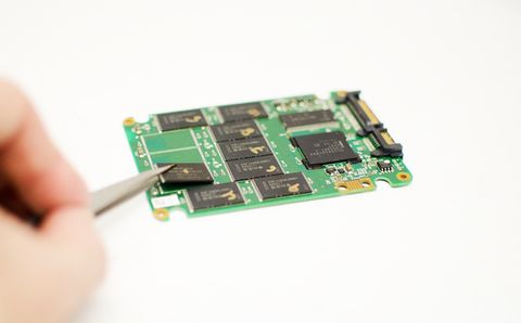 SSD Recovery: How Pros Bring Flash Memory Back To Life | Tom's Hardware