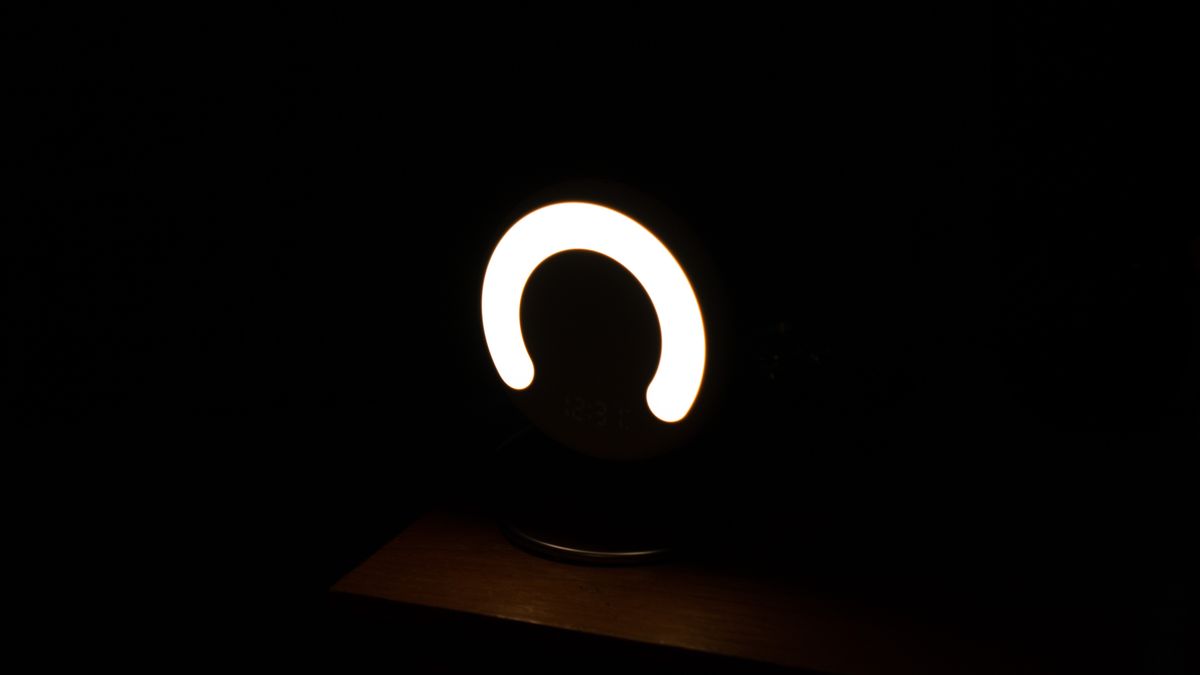 Amazon Halo Rise vs. Nest Hub (2nd Gen): Which is the better sleep ...