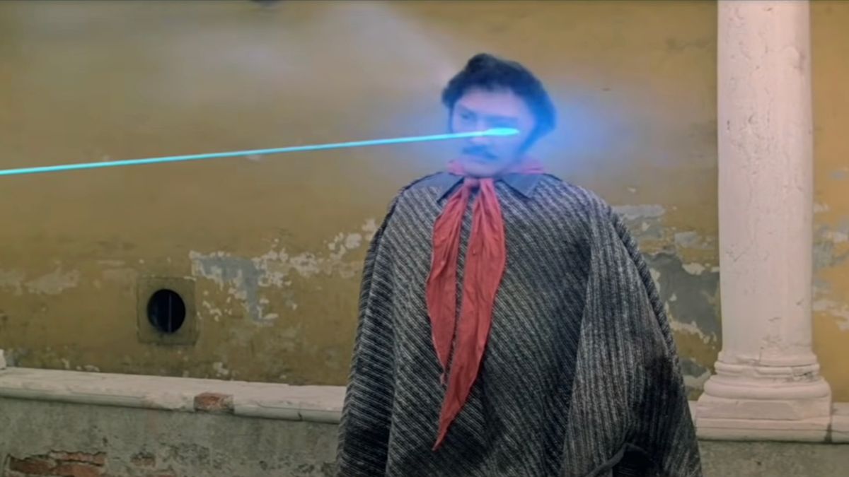 32 Most Ridiculous James Bond Gadgets | Cinemablend