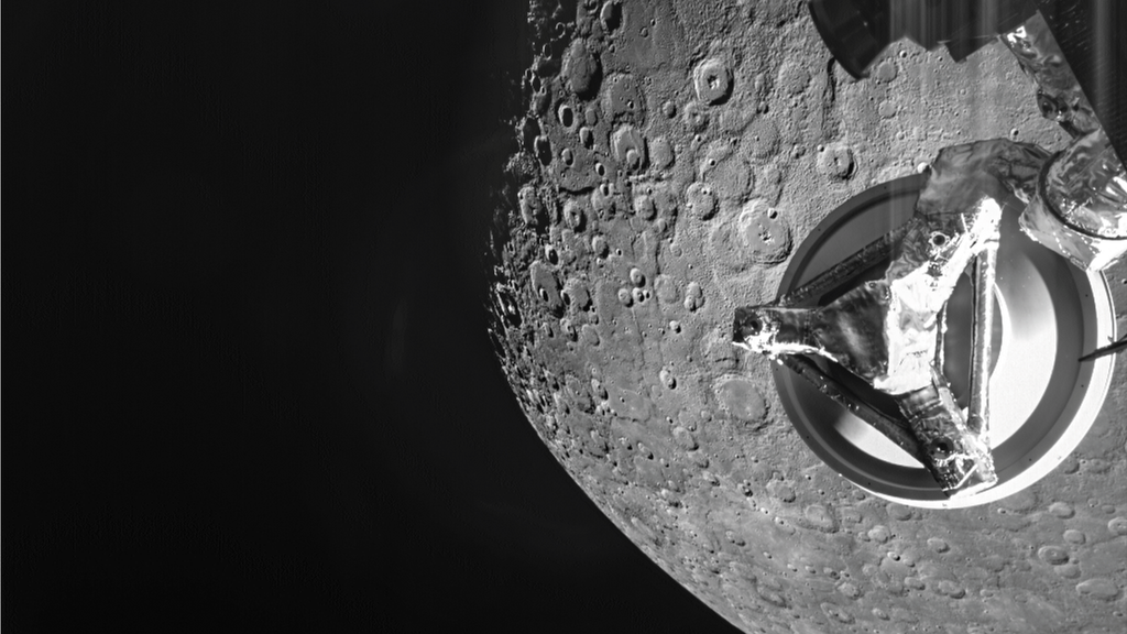 Mercury shows off craters in amazing pictures from close flyby | Space