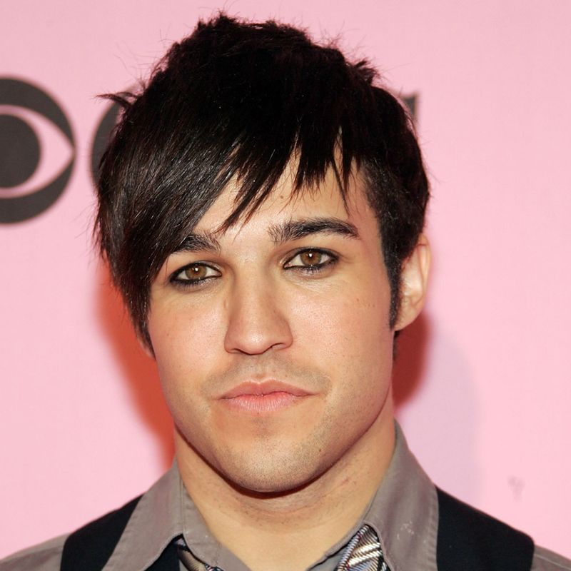 Men Wearing Eyeliner History - History of Guyliner | Marie Claire