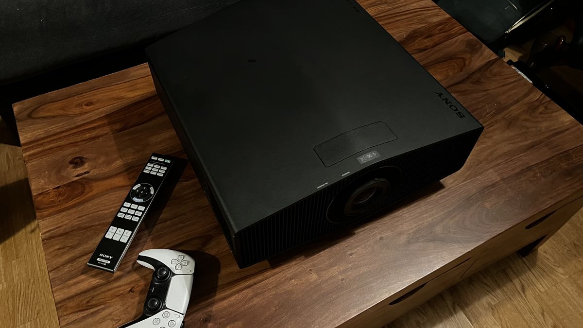 Sony VPL-XW5000 review: "Unquestionably a fantastic projector; but ...