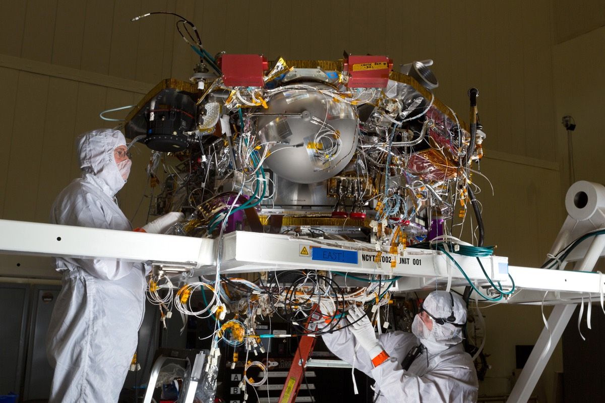 Mars InSight Photos: A Timeline to Landing on the Red Planet | Live Science