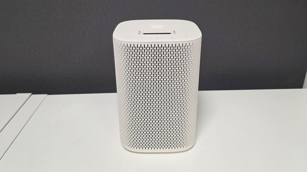 Samsung The Premiere 5 review: pricey portable UST projector that is ...