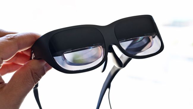 Lenovo’s new Glasses T1 are the coolest PC accessory I’ve seen that ...