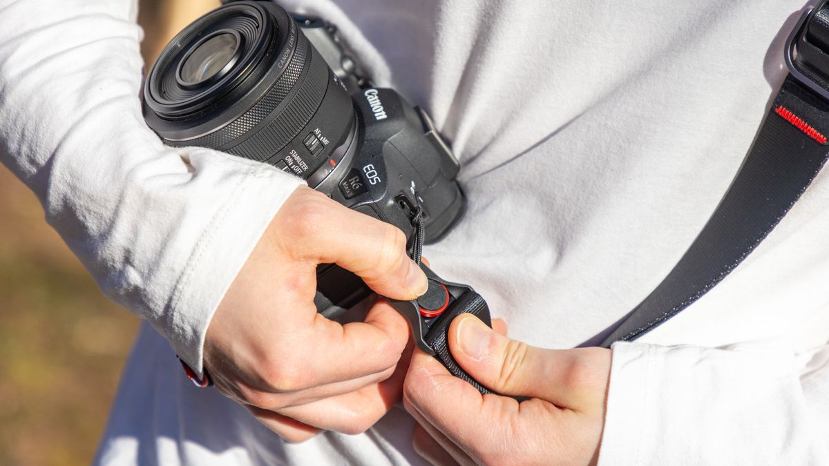 Peak Design Slide Lite review | Digital Camera World