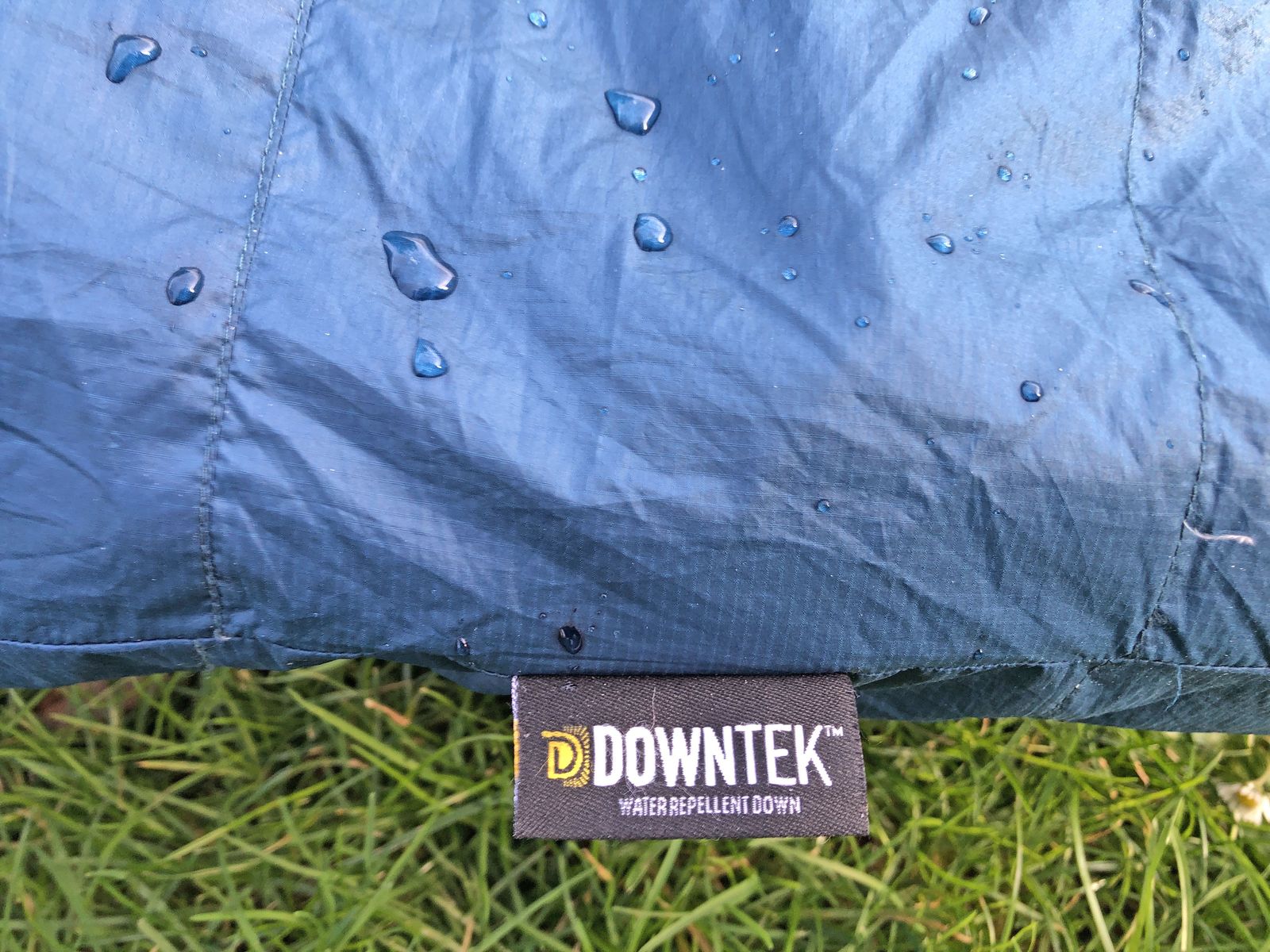 Alpkit Pipedream 400 ultralight down 3-season sleeping bag: a warm and ...