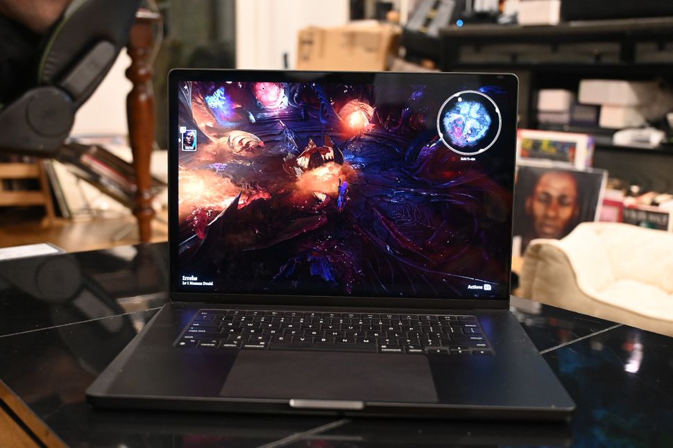 Samsung Galaxy Book 4 Ultra vs. MacBook Pro 16-inch: Which premium ...