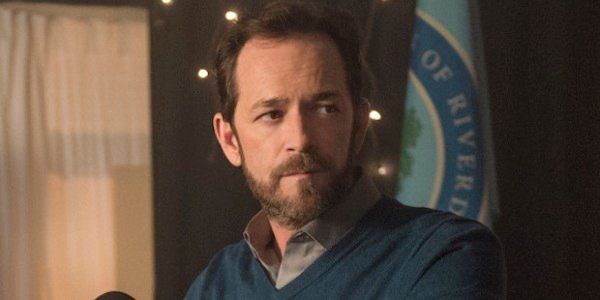 Luke Perry's Final Riverdale Episode Revealed By Creator In Touching ...