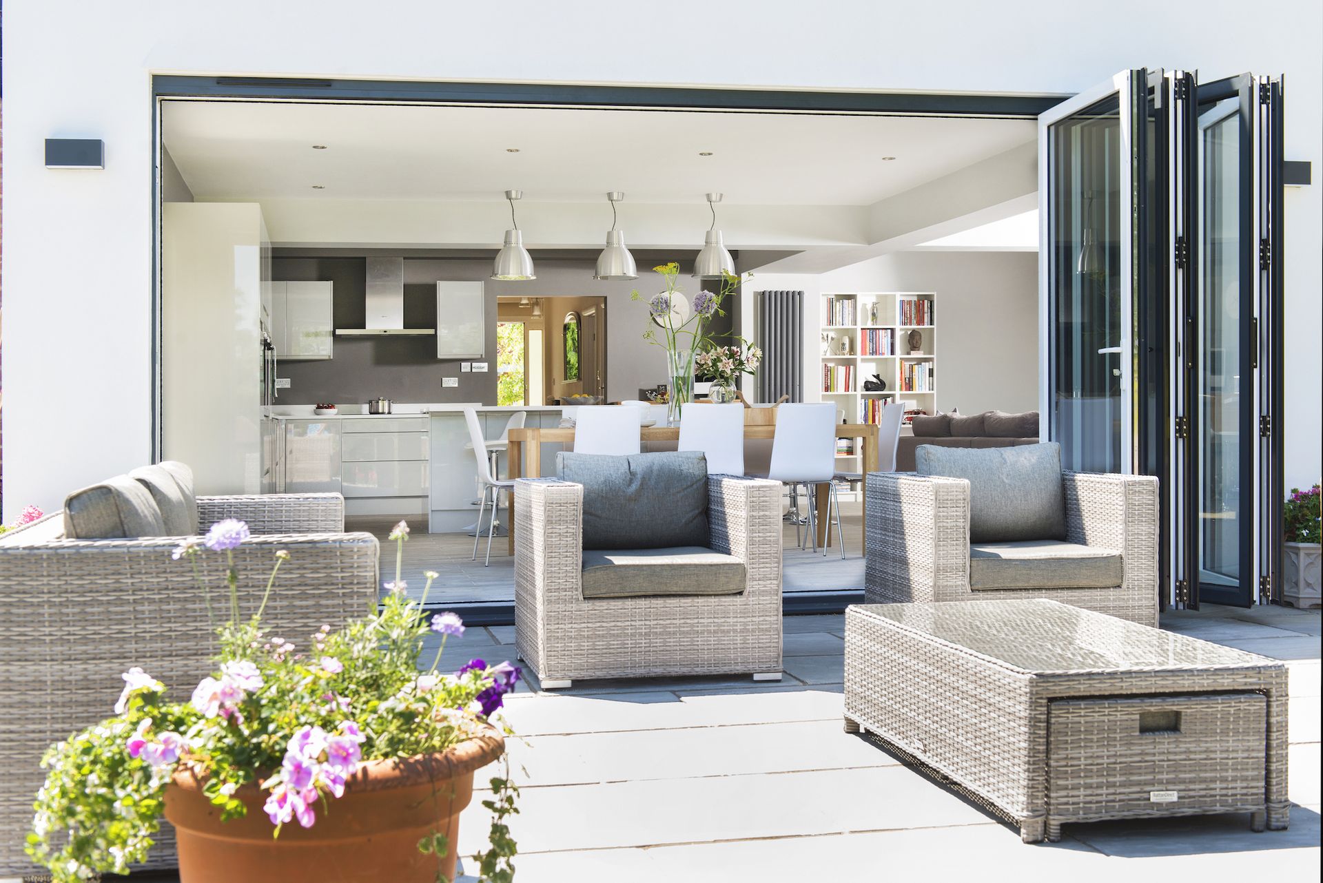 Bifold doors choose and install top-hung and bottom rolling | Homes and ...