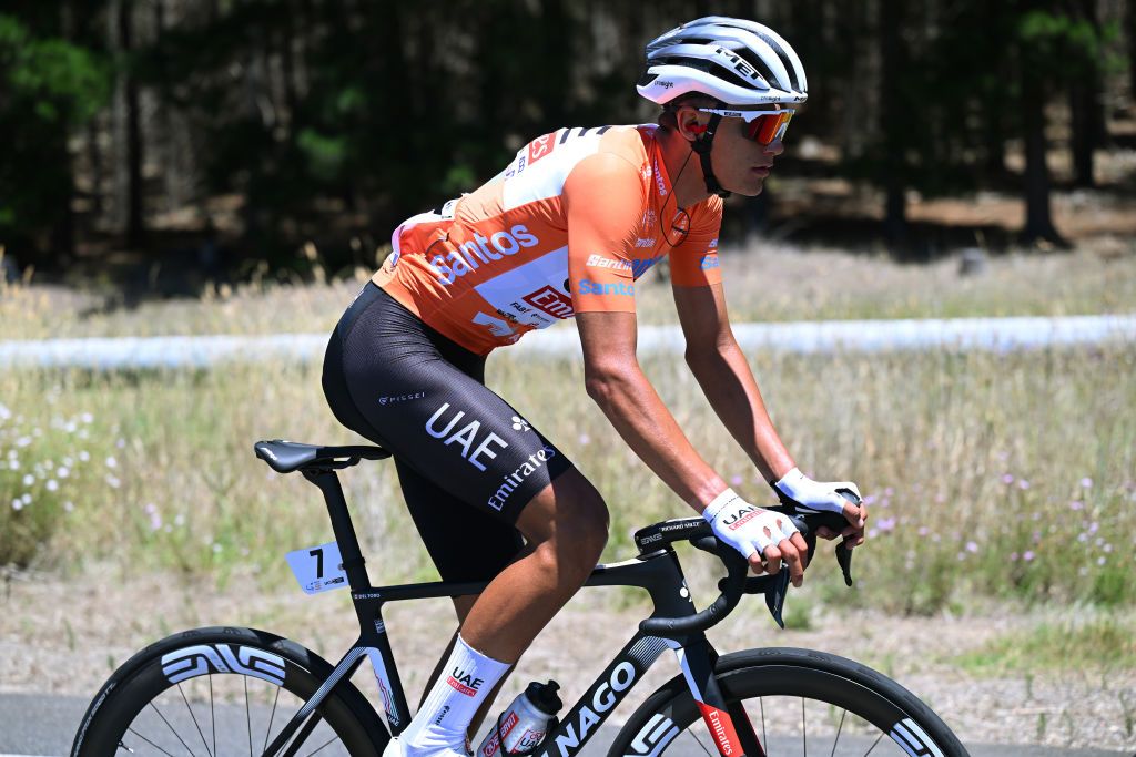 As it happened: Fast downhill sprint delivers repeat winner in ...