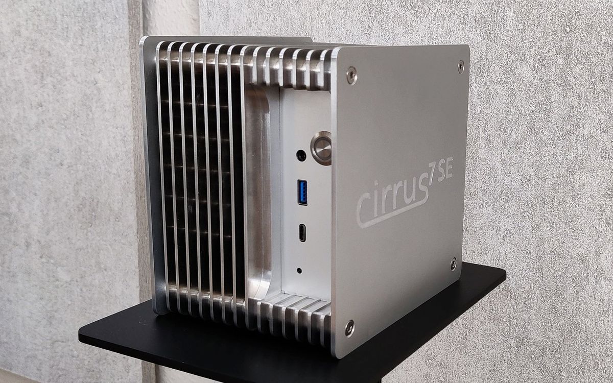 Fanless Music Server for Audiophiles Launched: The Undentia Cirrus7-SE ...