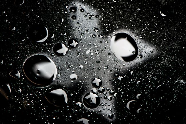 Home photography ideas: Shoot abstract oil and water photography ...