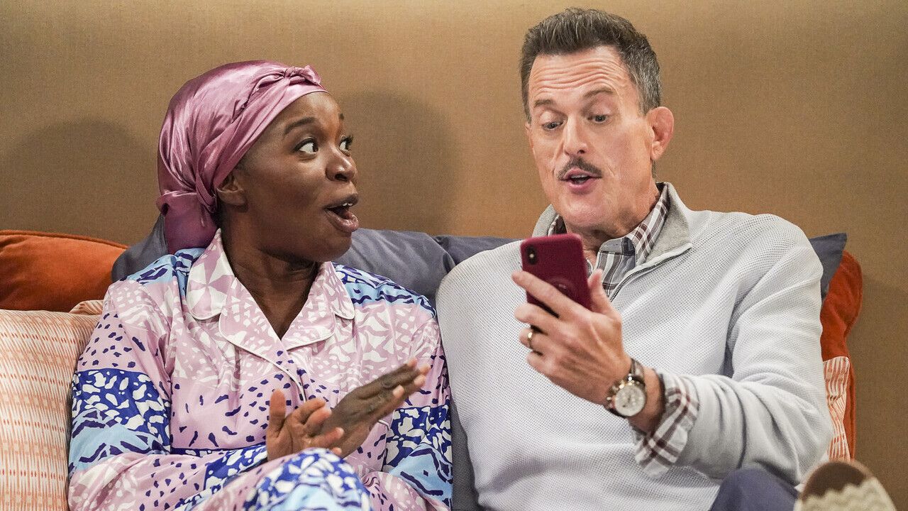 Why Bob Hearts Abishola Star Billy Gardell Thinks The Ending Needs To ...