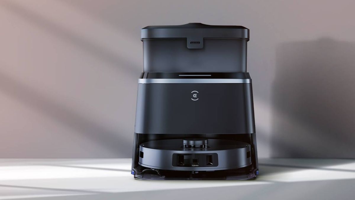 Ecovacs’ new robot vacuum cleaner needs a strong kick to get it started ...